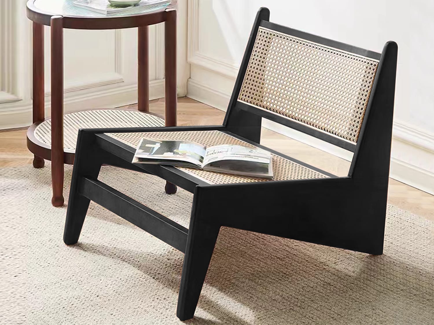 Kendall Kangaroo Chair-Walnut/Black/Oak | Agape Furniture